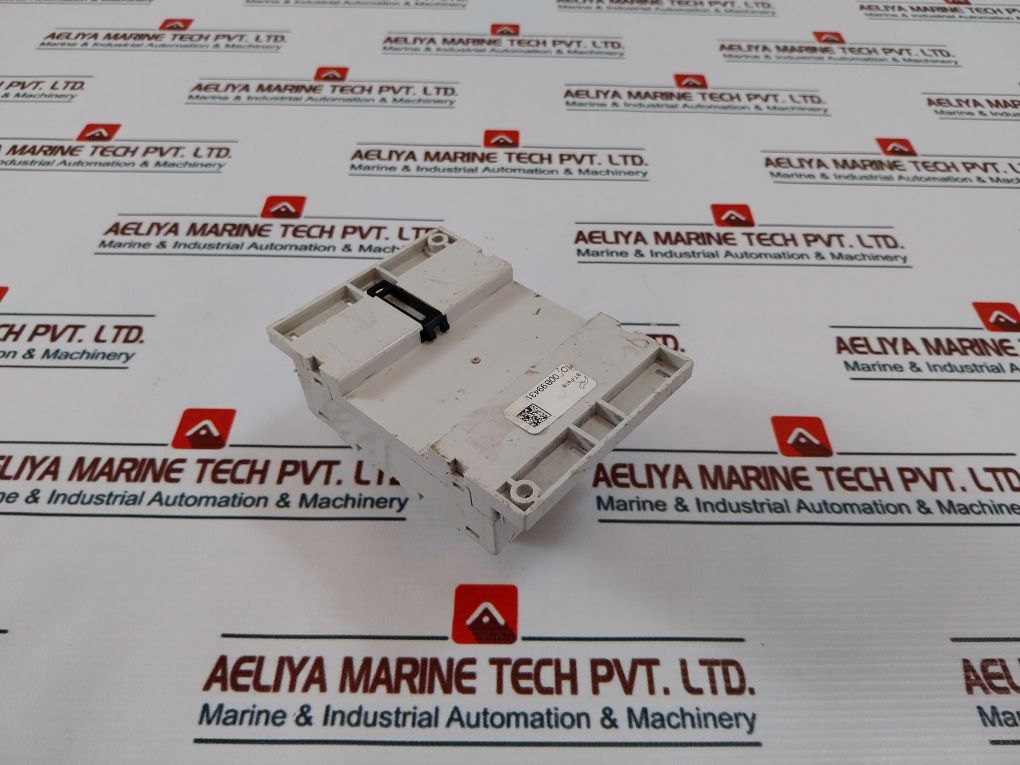 Legrand Bt-f418 Controller - Aeliya Marine