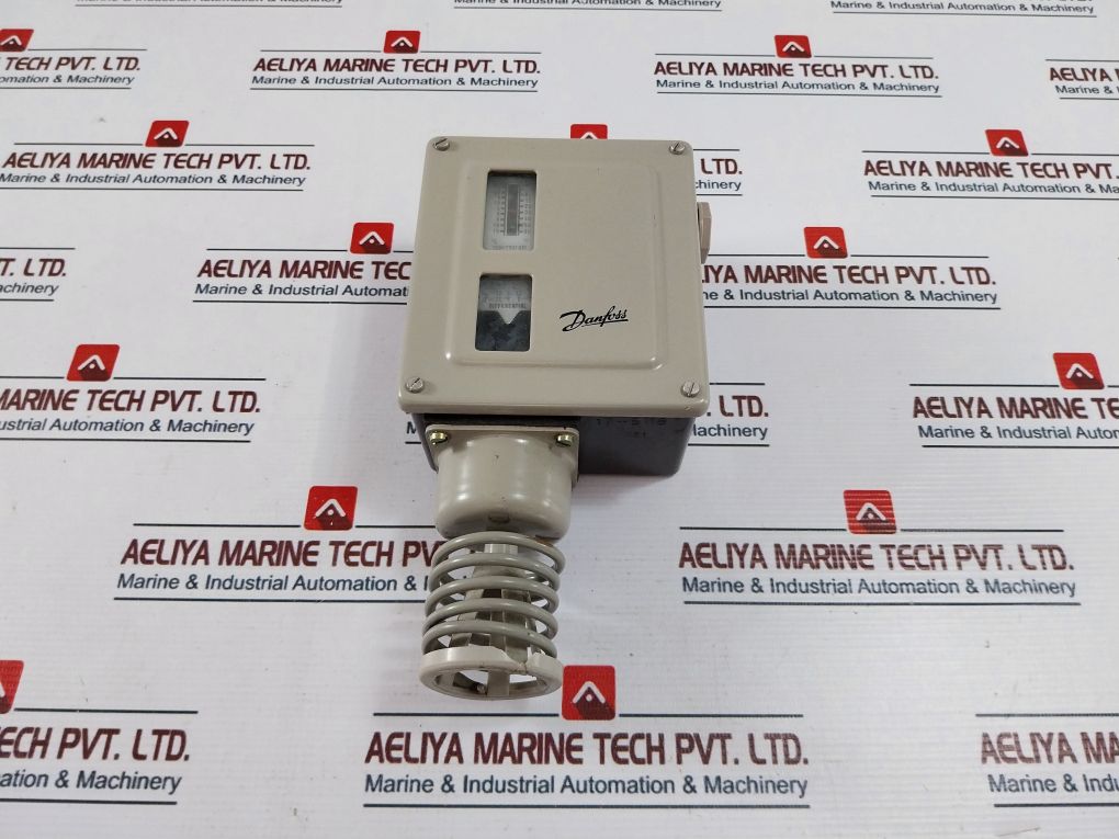 Danfoss Rt 34 Temperature Switch -25 To 15°c - Aeliya Marine