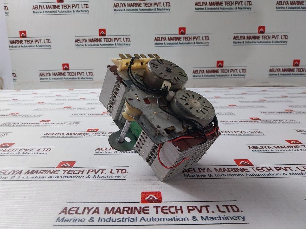 Eaton T 80° P50 209/00109/00 Invensys Washer Timer Motor - Aeliya Marine
