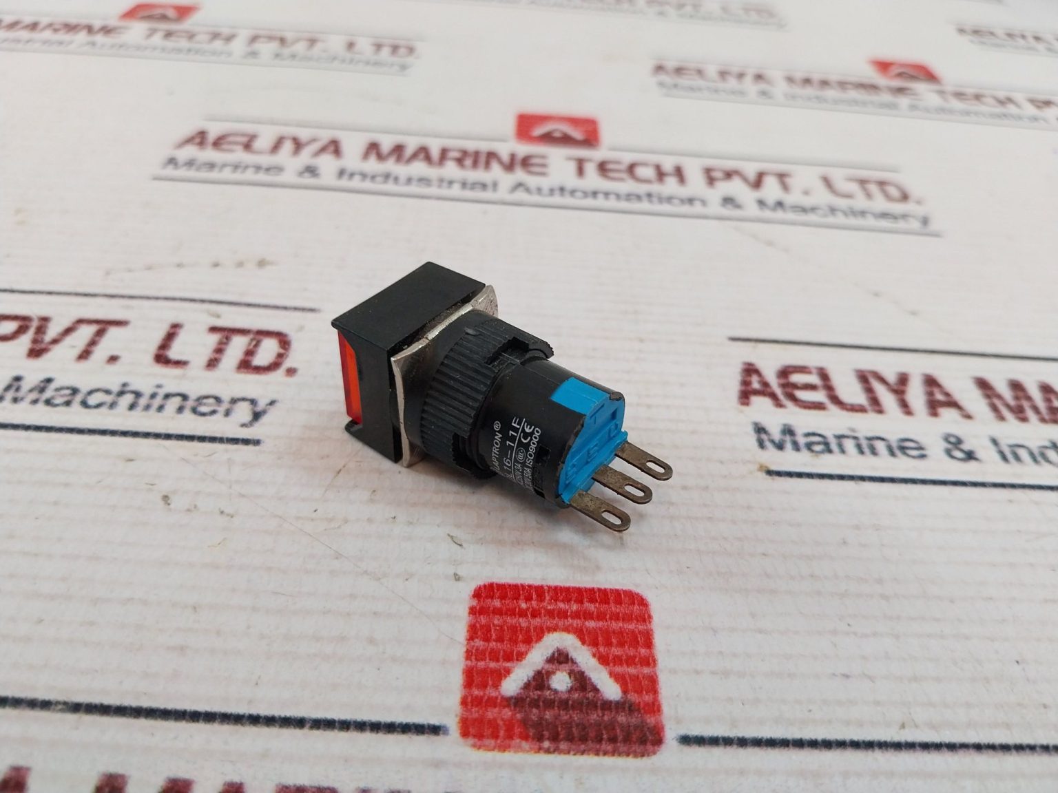 Laptron Sdl16-11f Red Pushbutton Switch - Aeliya Marine