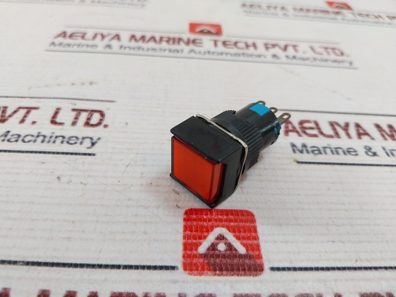 Laptron Sdl16-11f Red Pushbutton Switch - Aeliya Marine