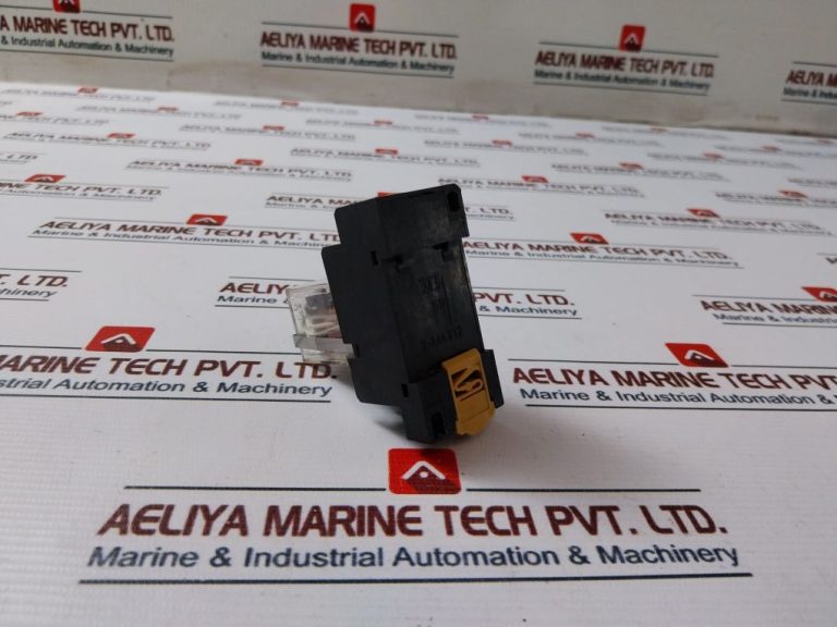 Omron My4z Relay With Base 200/220vac - Aeliya Marine