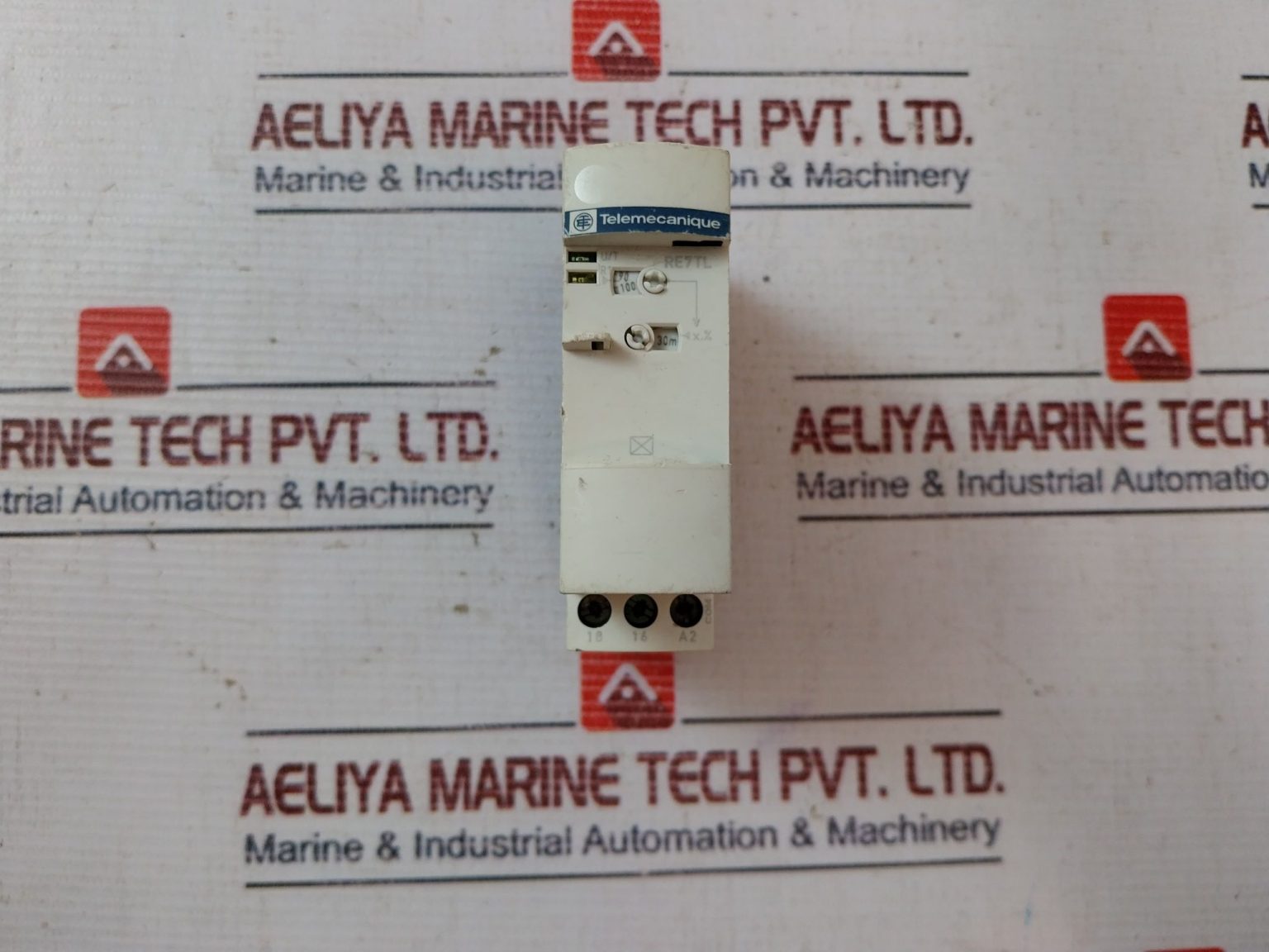 Telemecanique Schneider Re7tl11bu Timer Relay - Aeliya Marine