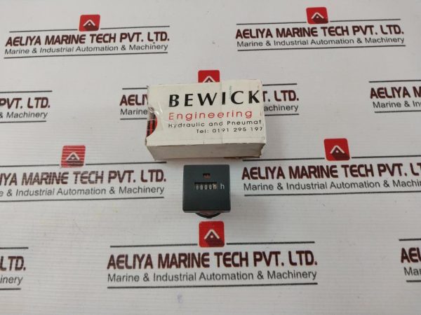 Schneider Electric Xb5-dsg Hour Counter Ip 65 - Aeliya Marine