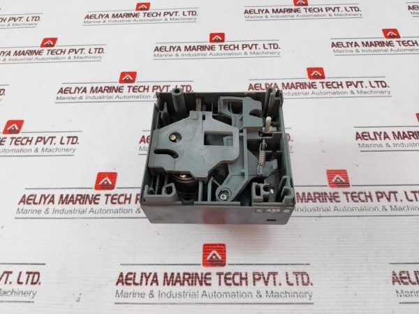 Abb 1sda054931r1 Rotary Handle Operating Mechanism For Circuit Breaker ...