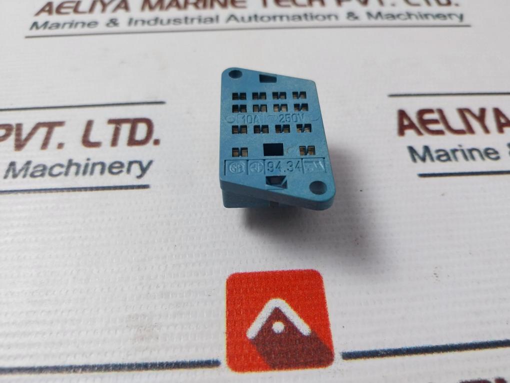 Finder 94.34 Panel Mount Socket 10a 250v - Aeliya Marine