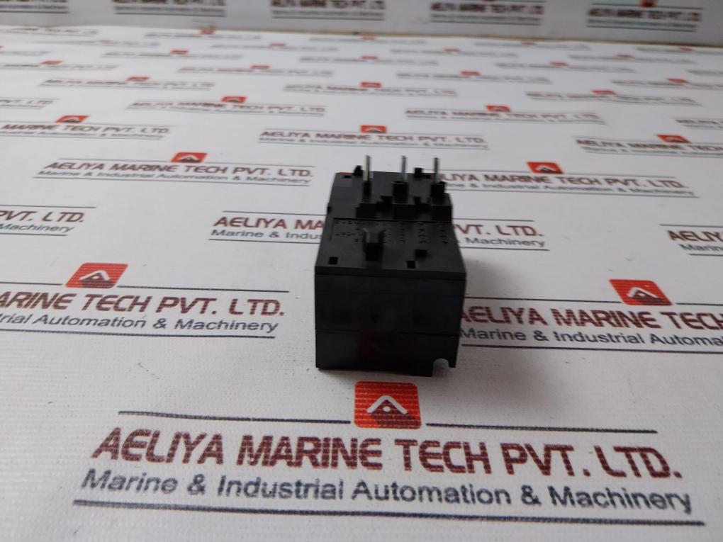 Siemens 42cf35ajajt Contactor 24v - Aeliya Marine