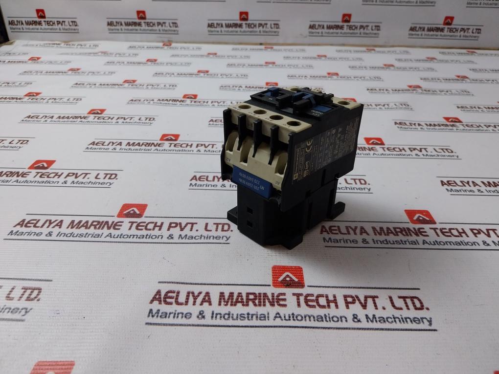 Telemecanique Ca2 Dn22 Control Relay 240v - Aeliya Marine