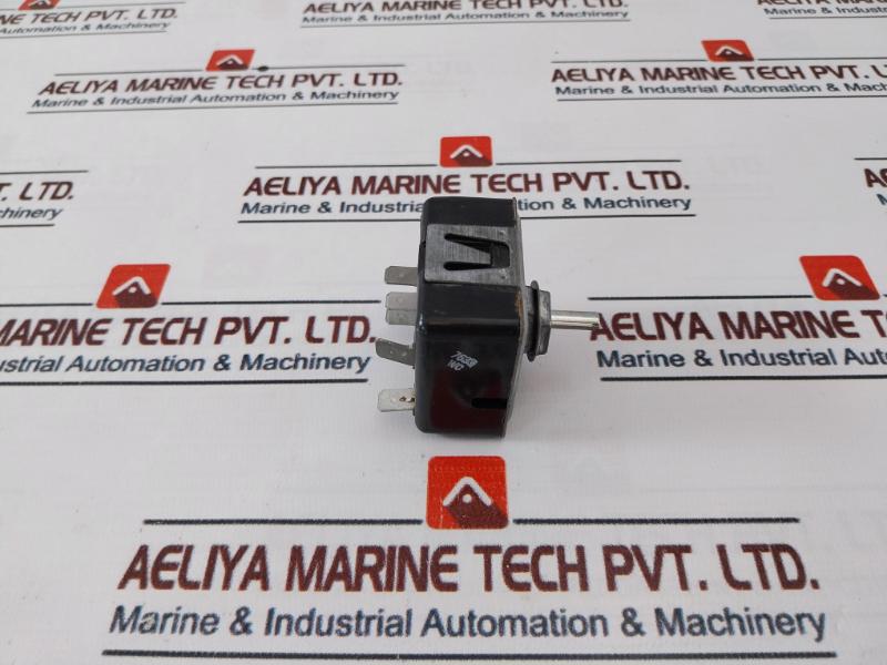 Robertshaw Inf-240-522b Control Switch 240 Vac - Aeliya Marine