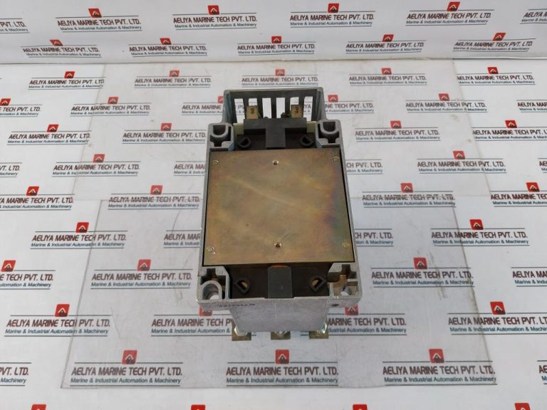 Siemens 3tb54 17-0b 3 Pole Contactor 220v - Aeliya Marine