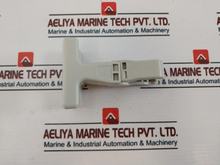Impa 793737 Fuse Puller - Aeliya Marine