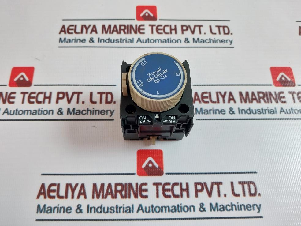 Telemecanique La2-d20•a65 Travail Timer Block 10a - Aeliya Marine