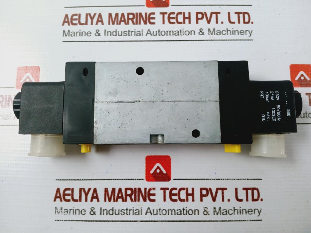 Rexroth 577 622…0 Solenoid Valve With Coil 230v - Aeliya Marine