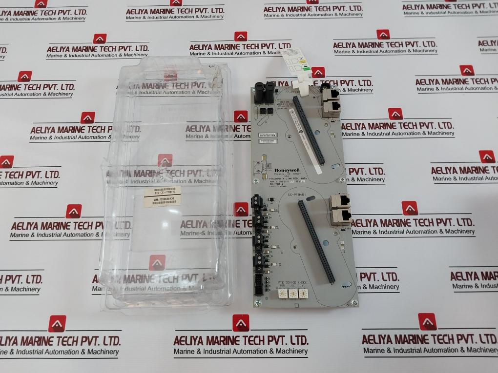 Honeywell Cc-tfb412 Fieldbus 4 Link Red I0ta 24v - Aeliya Marine