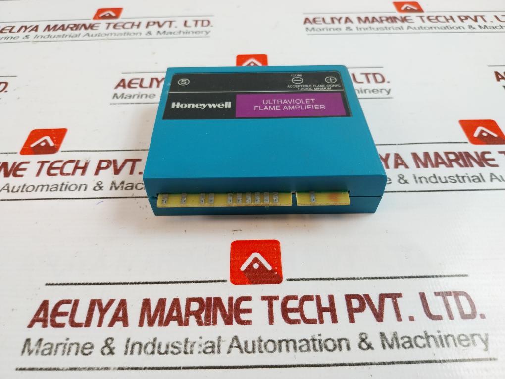 Honeywell R7849 A 1015 Ultraviolet Flame Amplifier 60°c - Aeliya Marine