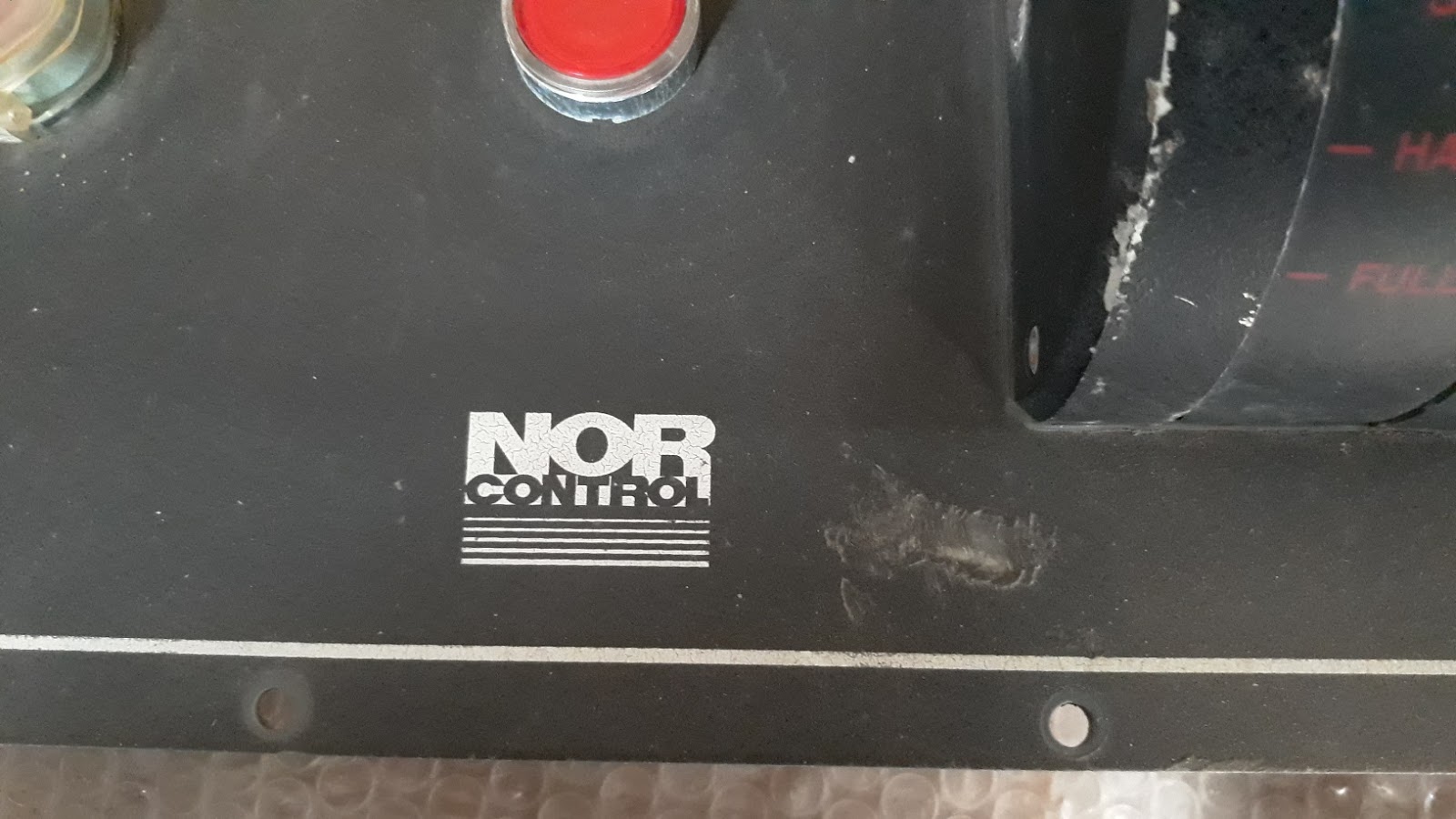 NOR CONTROL BWU 9309 BRIDGE WING UNIT - Aeliya Marine