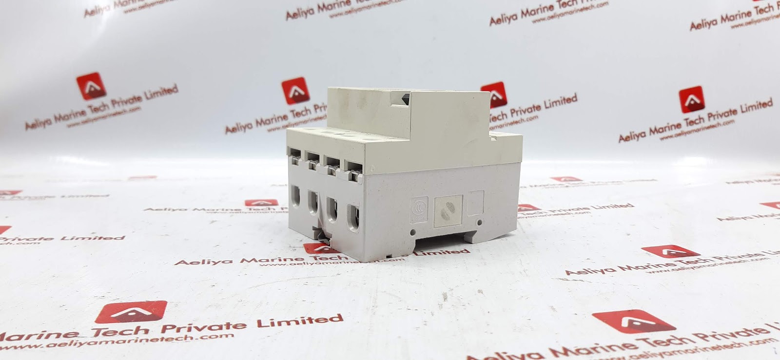 Siemens 5Sm3 342-6 Circuit Breaker Auxiliary Block Module 25A 230-400 ...