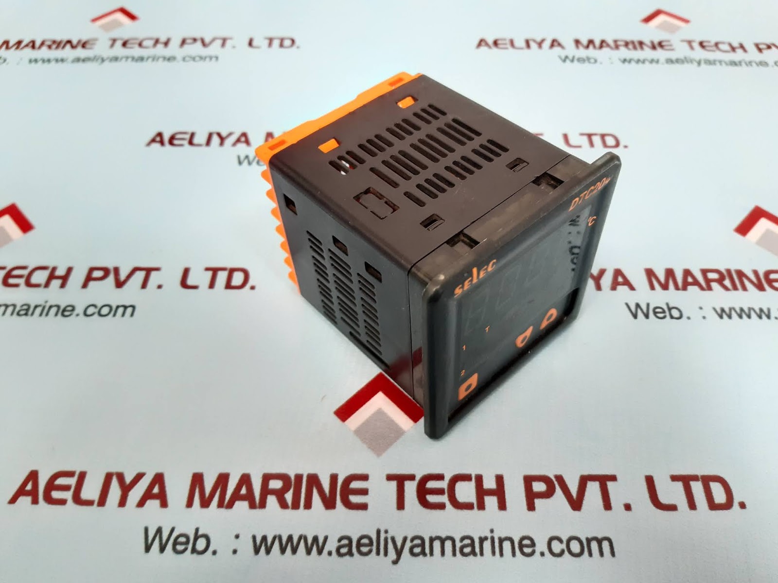Selec dtc204a-2 digital temperature controller dtc204 - Aeliya Marine