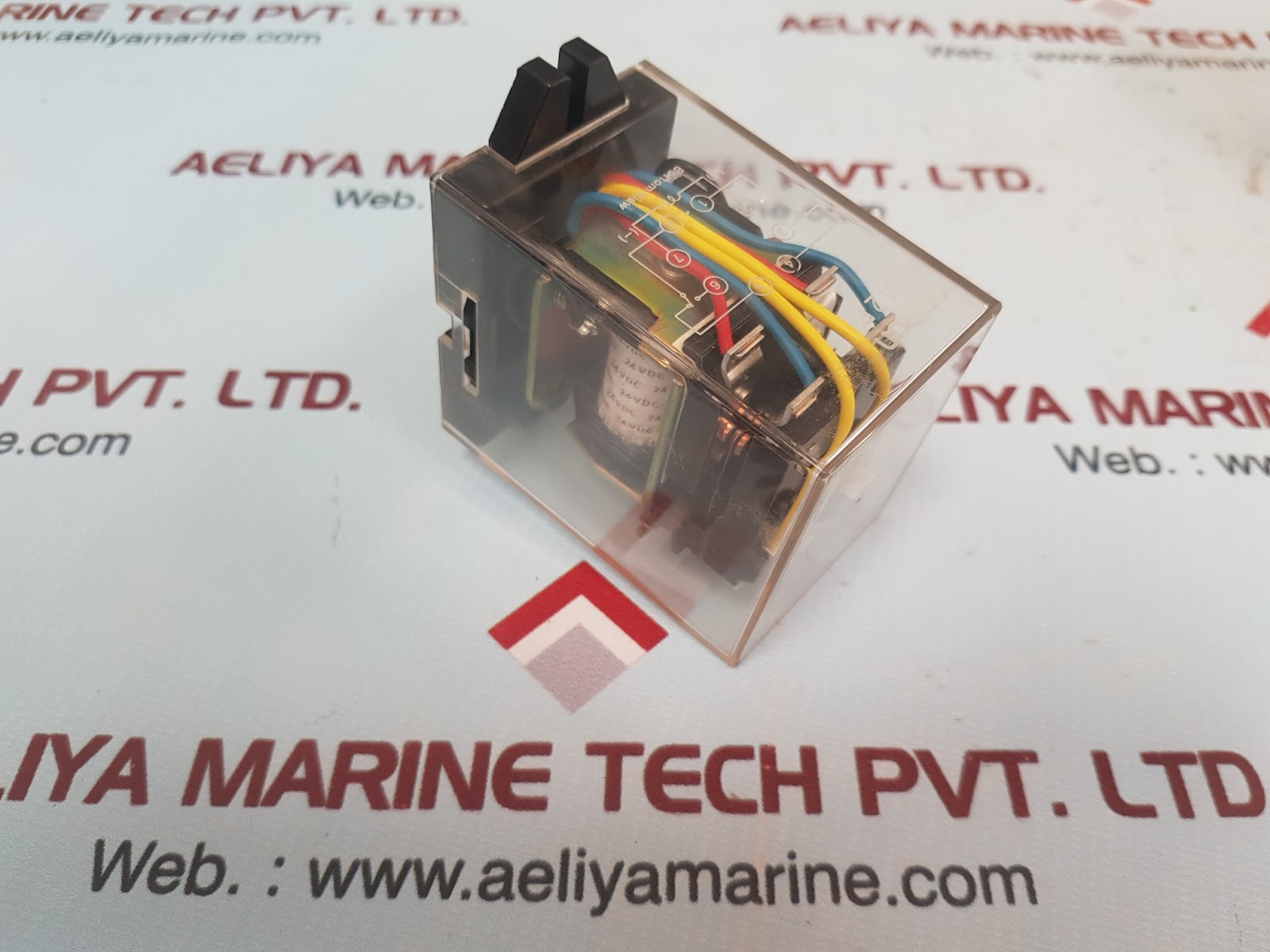 OMRON MM2P POWER RELAY - Aeliya Marine