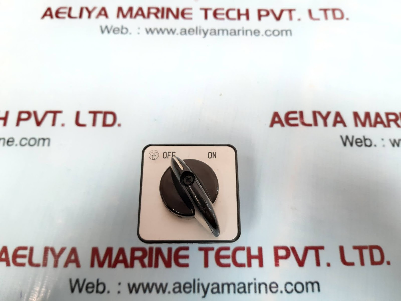 SAMWHA SPS-M620 CAM SWITCH 2103 - Aeliya Marine