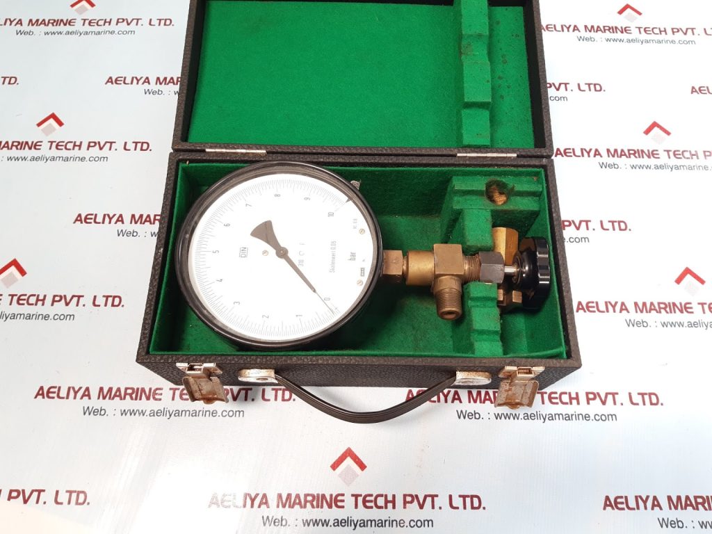 WIKA KL.0,6 MANOMETER PRESSURE CLOCK 0 TO 10 BAR - Aeliya Marine