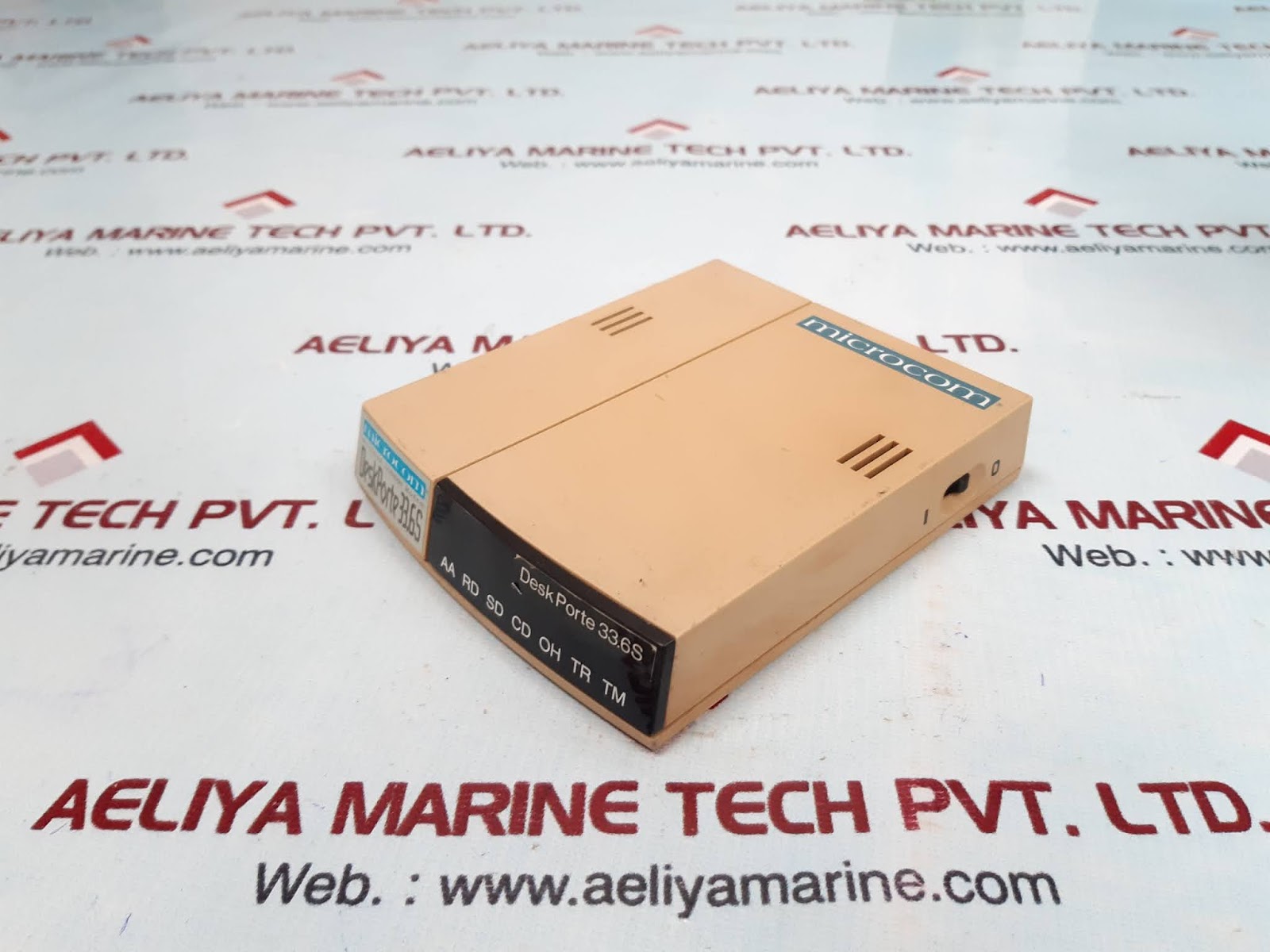 MICROCOM DESKPORTE 33.6S MODEM - Aeliya Marine