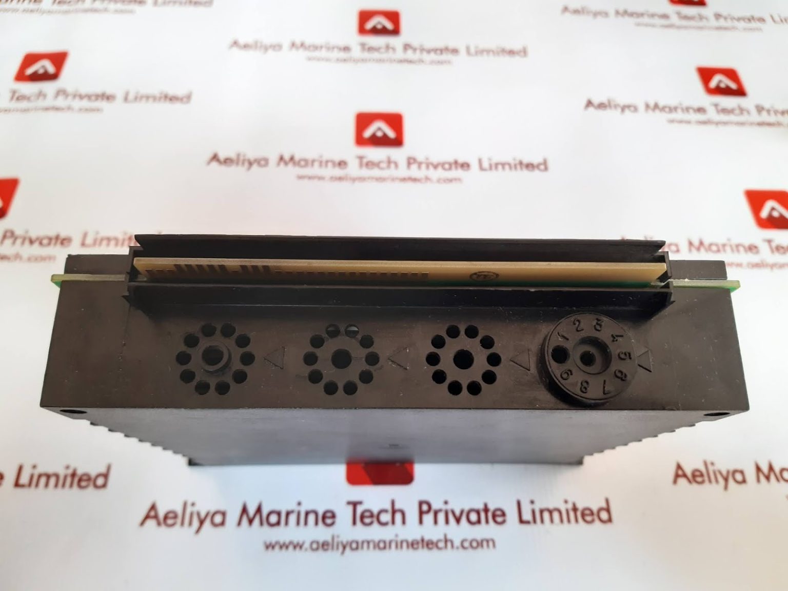 SCHNEIDER TSX DST 16 35 DIGITAL OUTPUT - Aeliya Marine