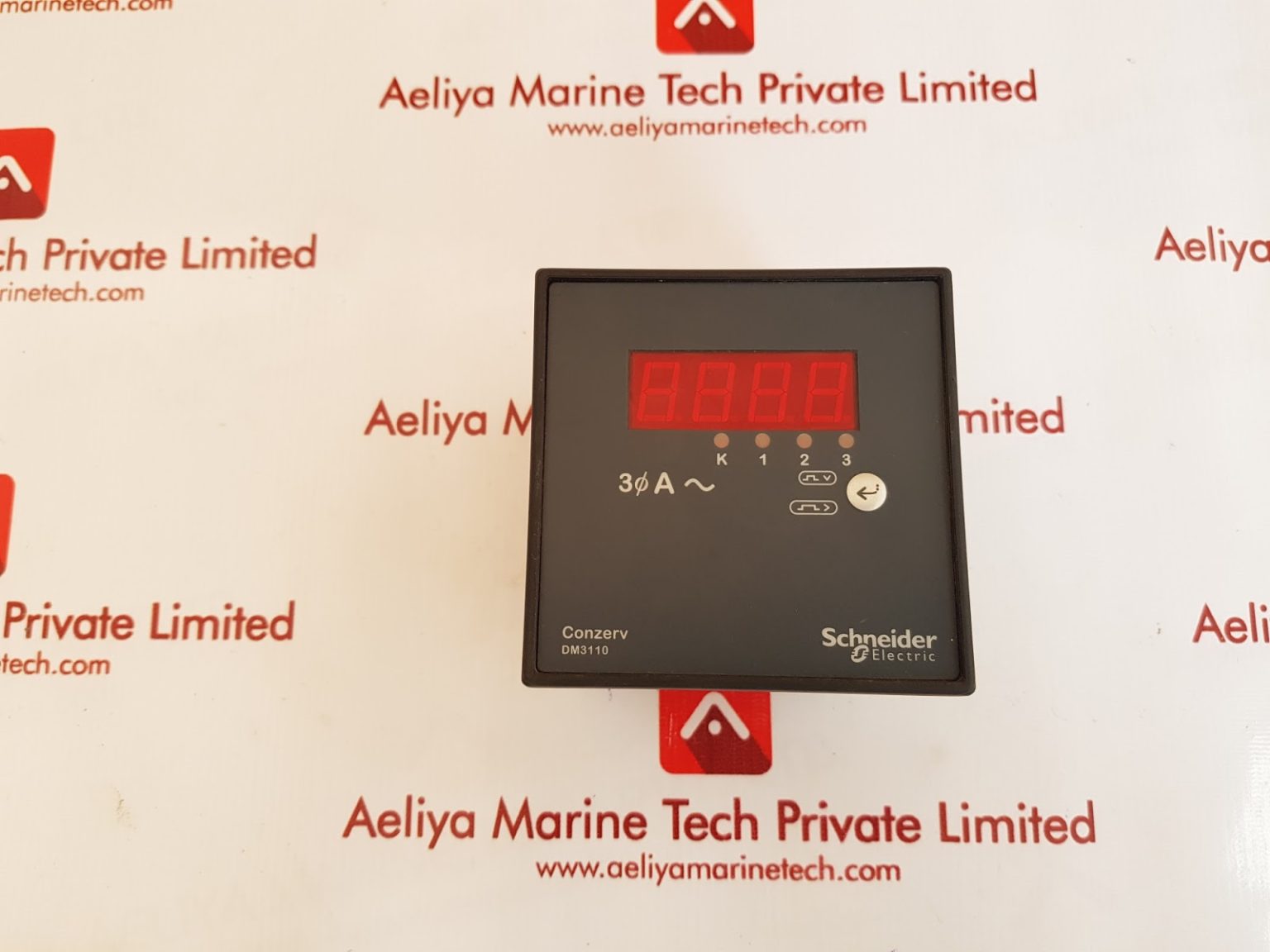 SCHNEIDER CONZERV DM3110 DIGITAL PANEL METER - Aeliya Marine