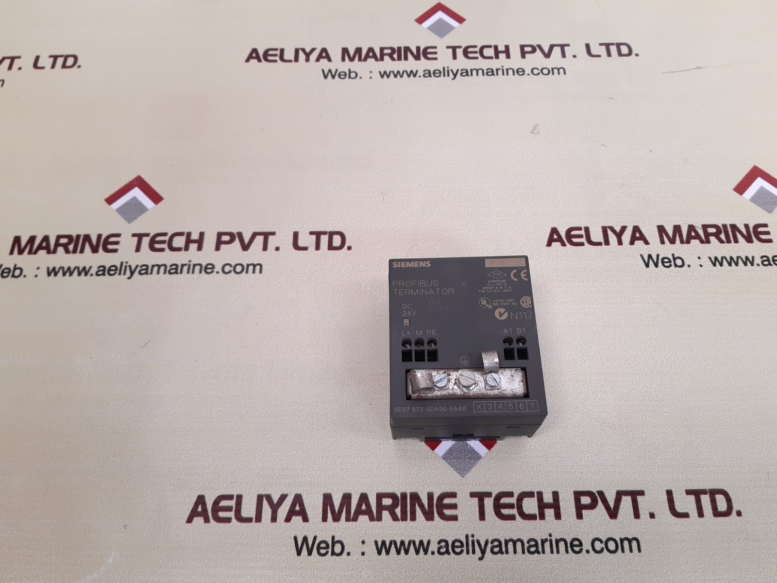 SIEMENS 6ES7 972-0DA00-0AA0 PROFIBUS TERMINATOR - Aeliya Marine