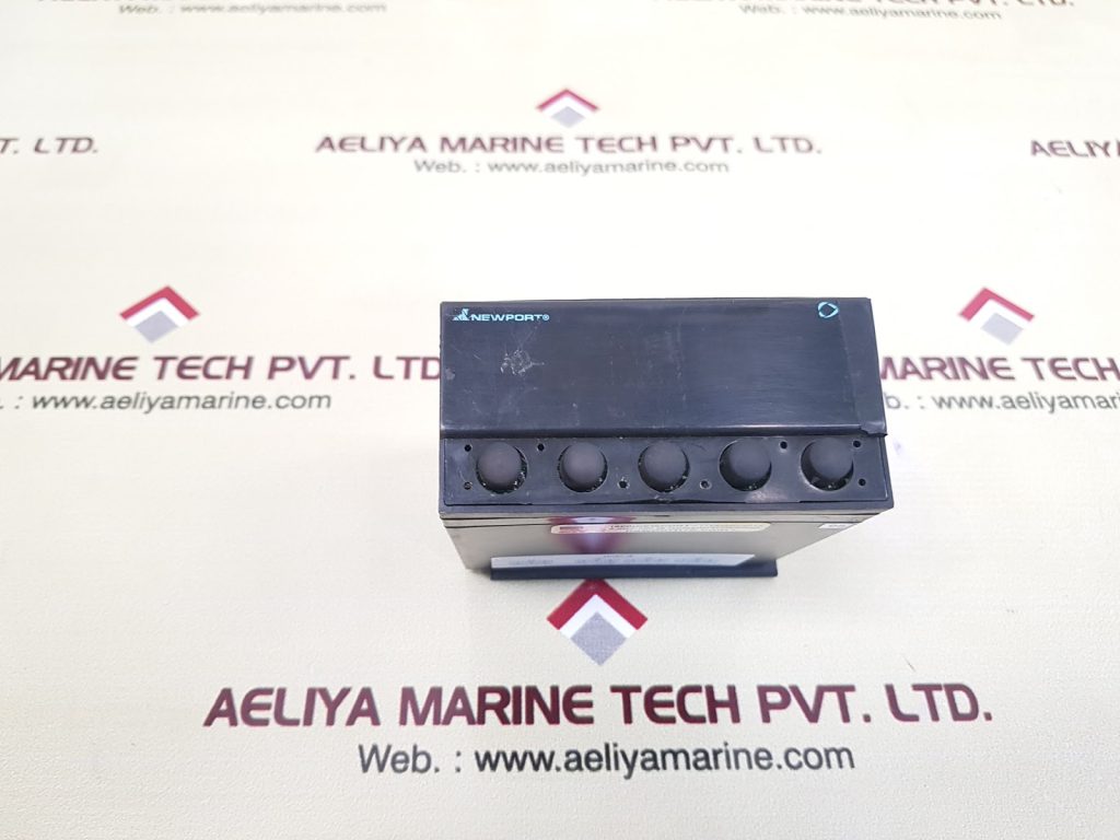NEWPORT ELECTRONICS IDP-4 DIGITAL PANEL METER - Aeliya Marine