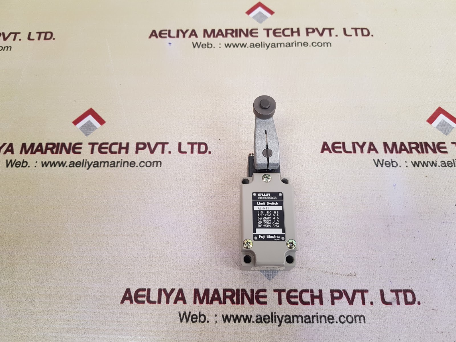 FUJI ELECTRIC AL-N11 LIMIT SWITCH - Aeliya Marine