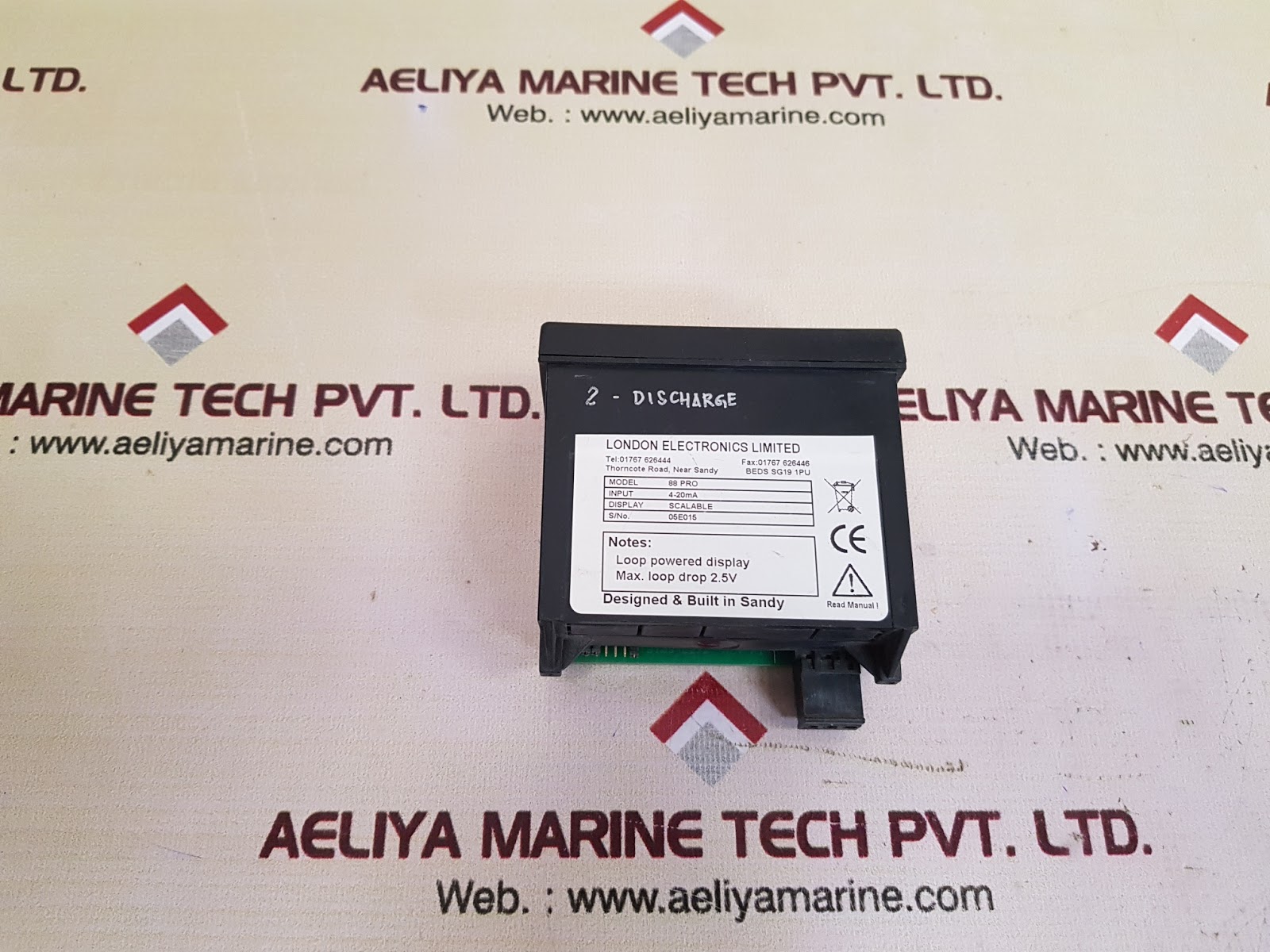 LONDON ELECTRONICS 88 PRO LOOP POWERED DISPLAY - Aeliya Marine