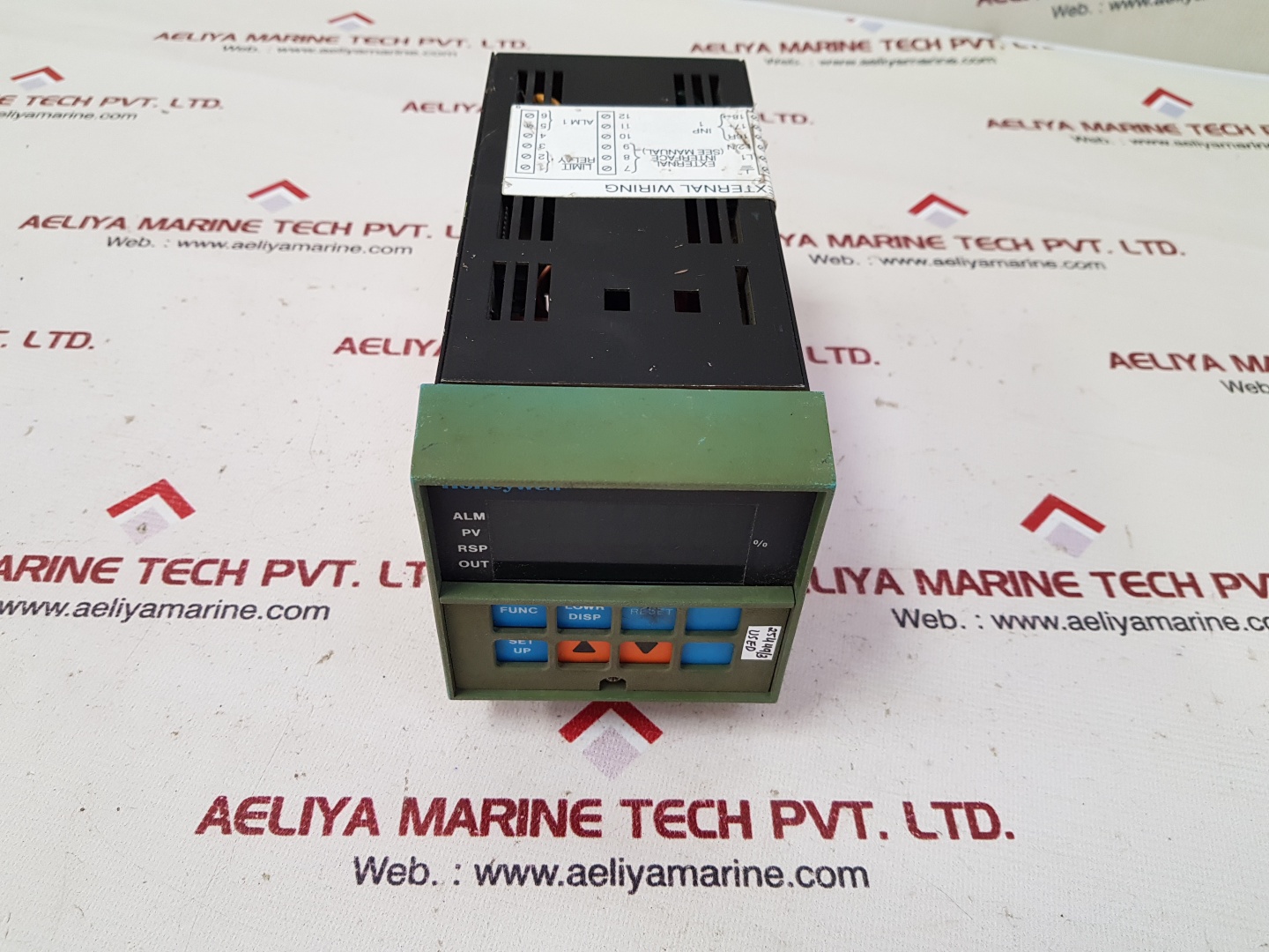 Honeywell dc3005-0-000-1-fm-0111 high limit temperature controller ...