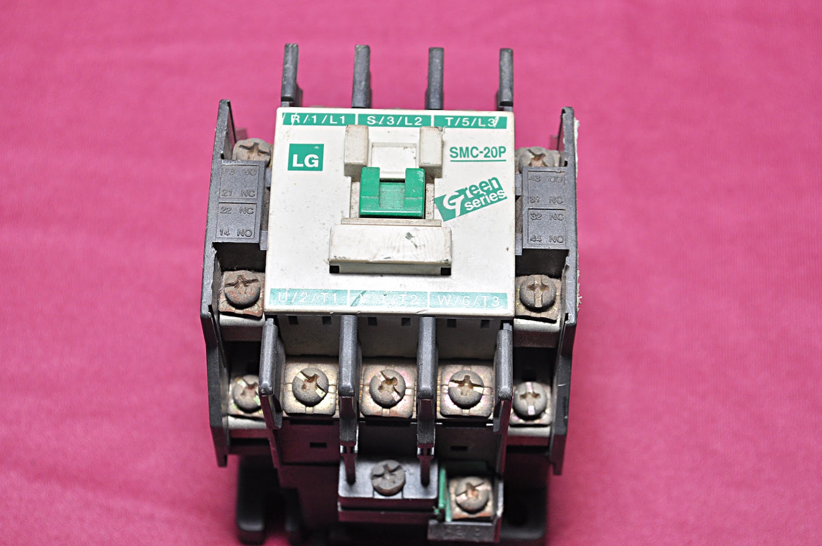 Lg smc-20p contactor - Aeliya Marine