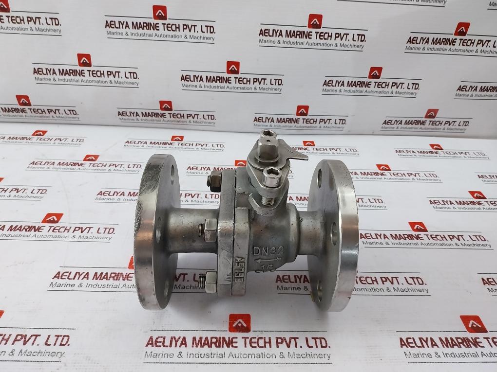 Dn32 16 Cf8 Flange Ball Valve - Aeliya Marine