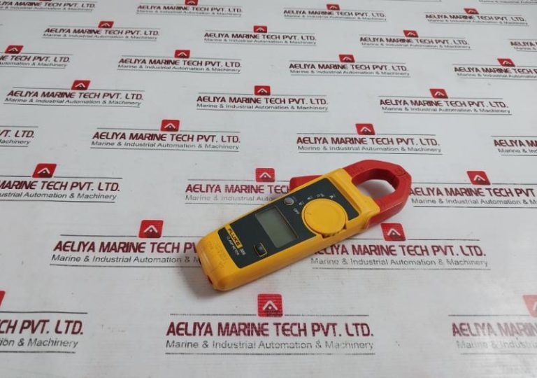 Fluke 305 Clamp Meter 600v - Aeliya Marine