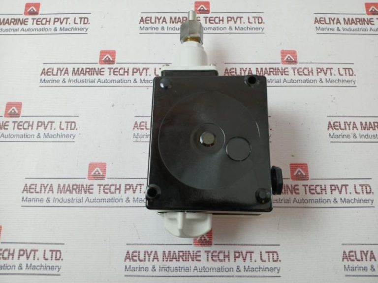 Danfoss Rt5 Pressure Switch 400v - Aeliya Marine