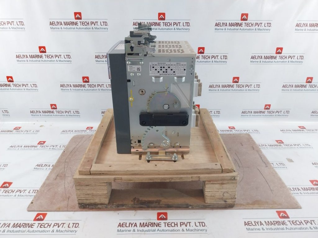 Abb Sace E2.2n Air Circuit Breaker Set 24v - Aeliya Marine