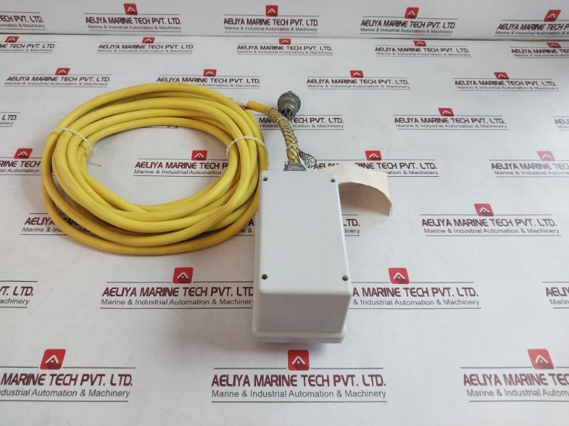 Nov 1580198 Hand‐Held Pendant Control - Aeliya Marine