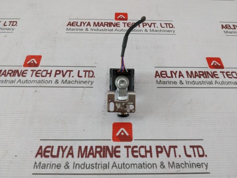 Keyence Ap-C30 Digital Pressure Sensor 24v - Aeliya Marine