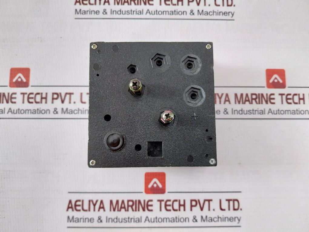 Saci -50-0-50 °C Analog Panel Meter - Aeliya Marine