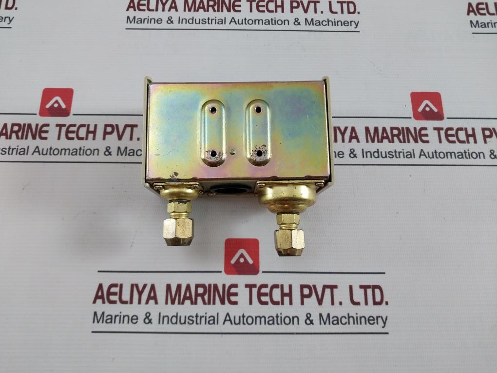 Sae Woon Hs-606m Pressure Controls Dual 250v - Aeliya Marine