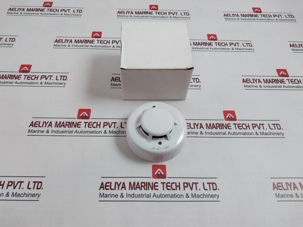 Sentek Sd119-G-2c Photoelectric Smoke Detector 60v - Aeliya Marine