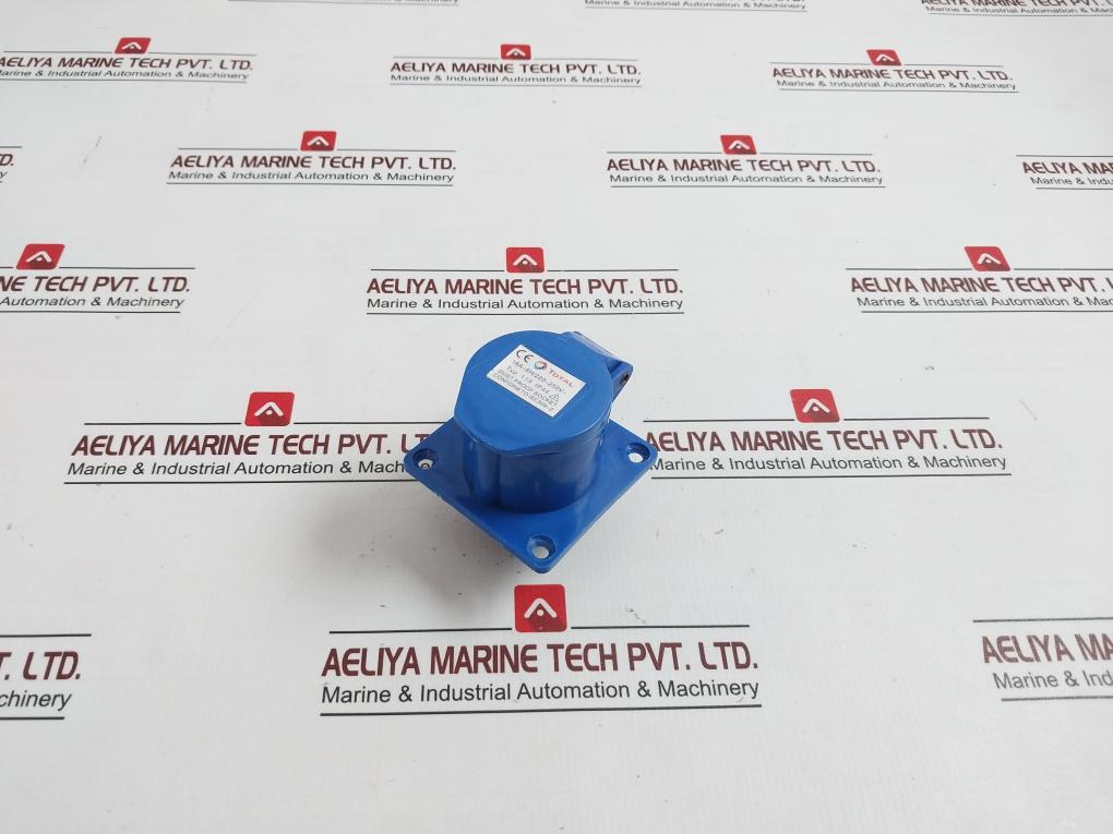 Total 113 Dust Proof Socket 250v - Aeliya Marine