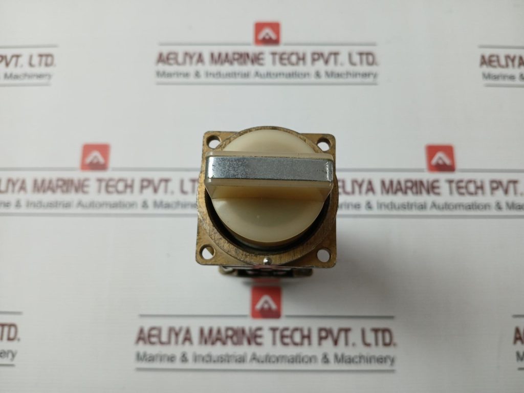Entrelec Cp5/F1.01/F1/F1/E14/Scc Switch Tpl-Turn-Push-Light - Aeliya Marine
