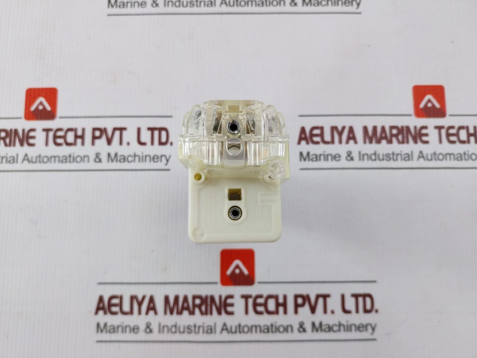 Square D 9001km38lg Push Button Switch Green - Aeliya Marine