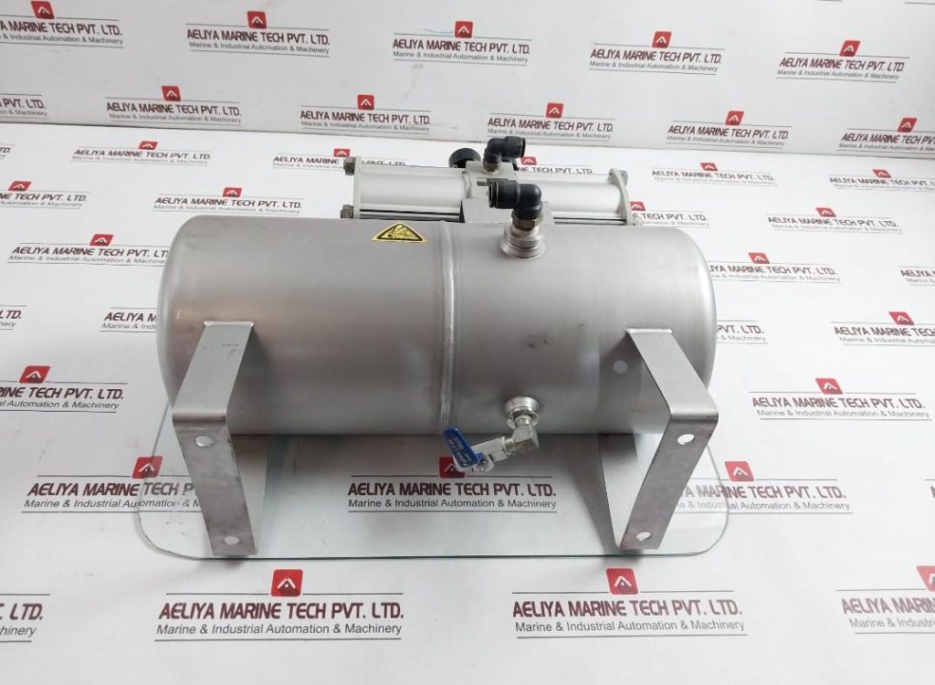 Smc Vbat10s1 Air Tank With Booster Regulator 75˚C - Aeliya Marine