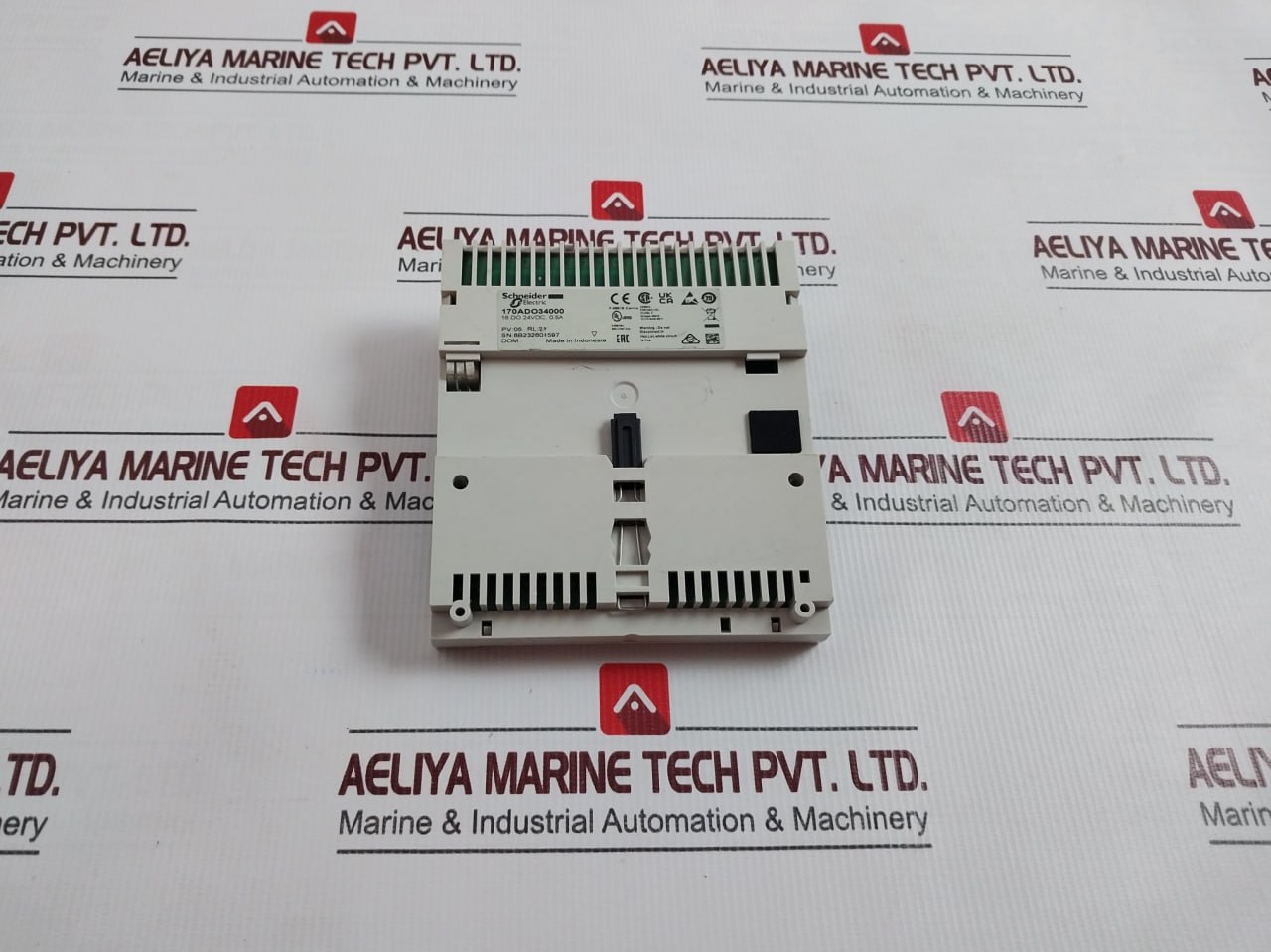 Schneider Electric 170ado34000 Discrete Output Module Modicon Momentum ...